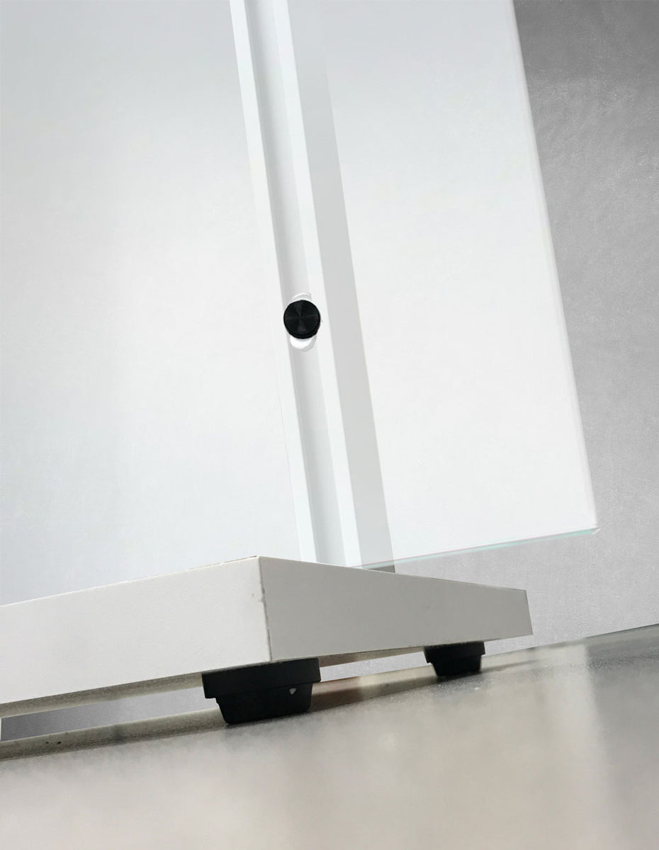 HEIGHT ADJUSTABLE | Hygiene barrier – New York Blackboard